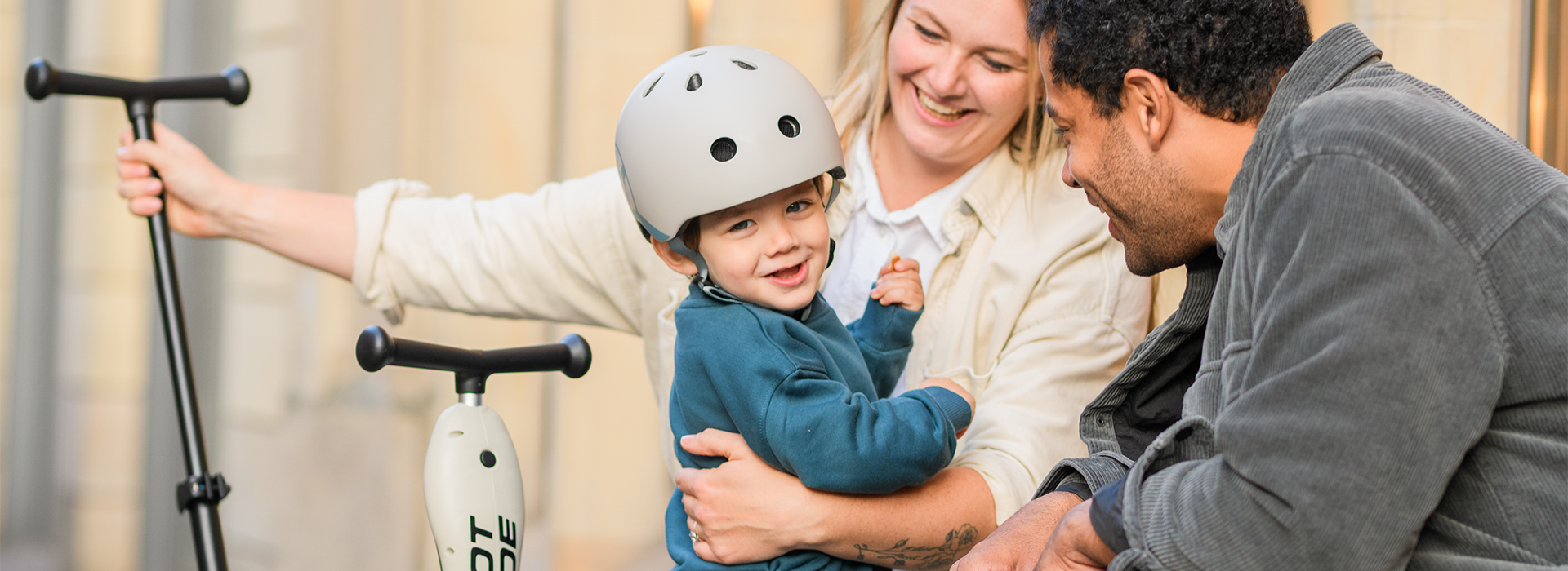 Safely on the road with Scoot and Ride